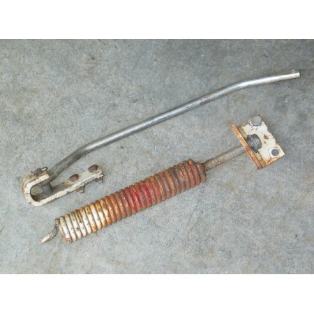 CUB CADET,HELPER SPRING,SPRING ASSIST,IH 548380 R91,IH-548380-R91